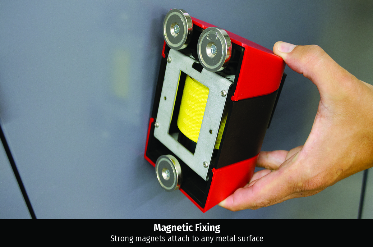 Tensabarrier® Maxi Wall Mounted Barrier with Magnetic Fixing - 7.7m ...